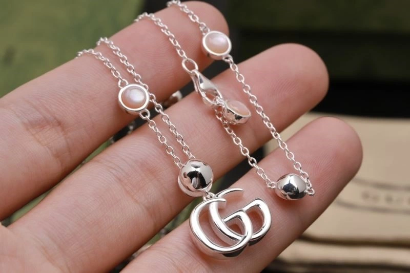 Legit Gucci Necklaces