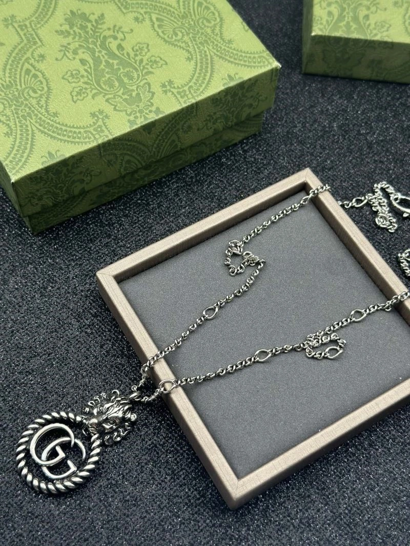 Top mirror Gucci Necklaces