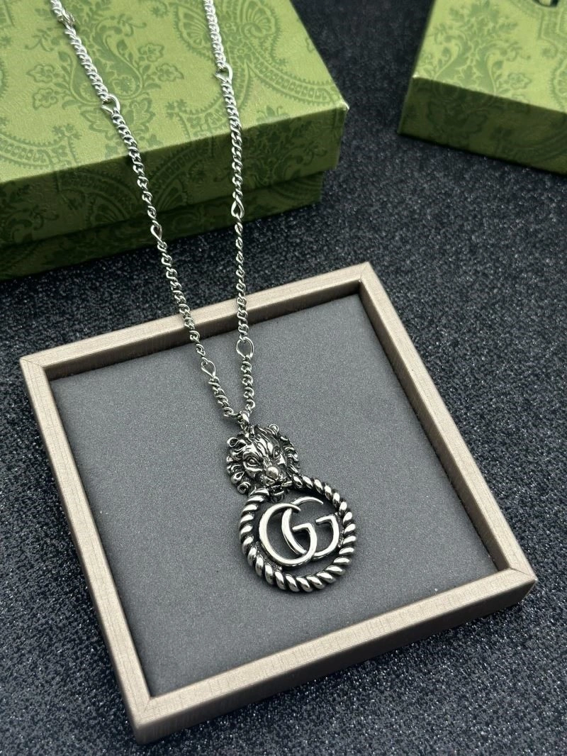 Top mirror Gucci Necklaces