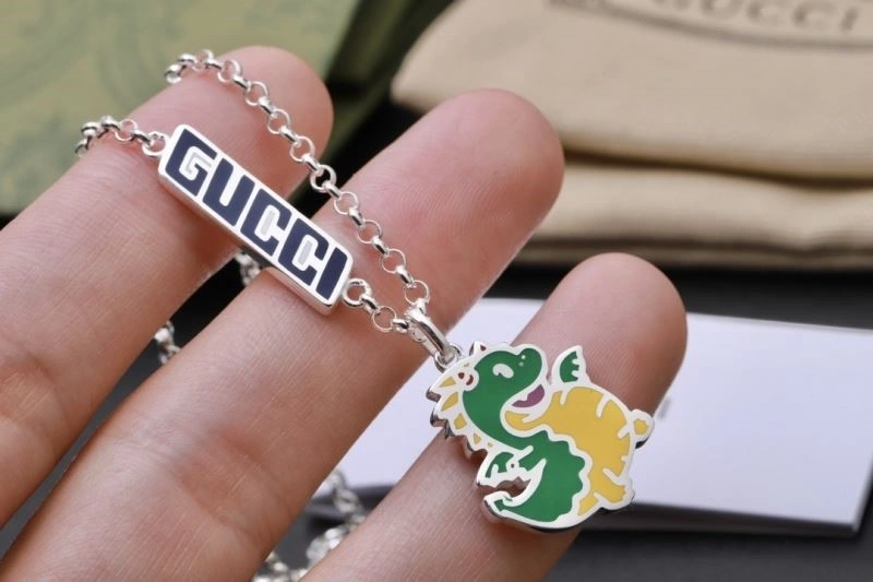 Exact replica Gucci Necklaces
