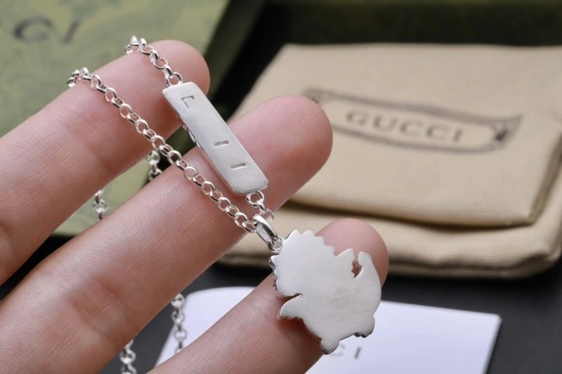 Exact replica Gucci Necklaces