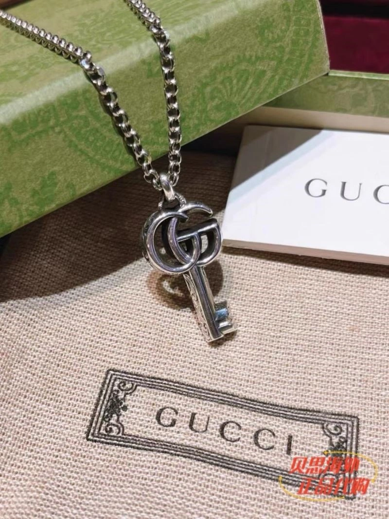 Legit Gucci Necklaces