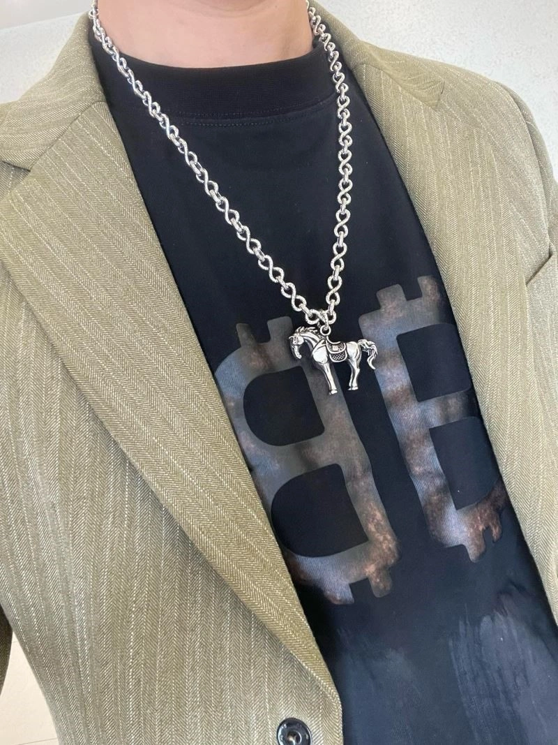 Inexpensive Gucci Necklaces