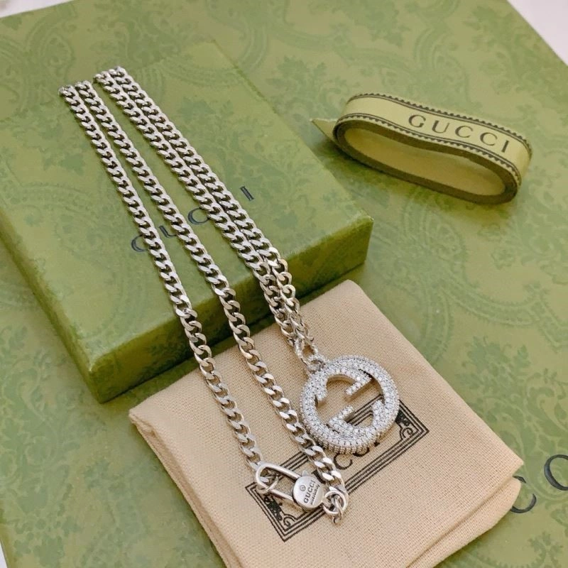 Indistinguishable Gucci Necklaces