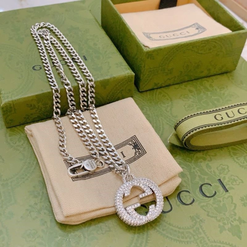 Indistinguishable Gucci Necklaces