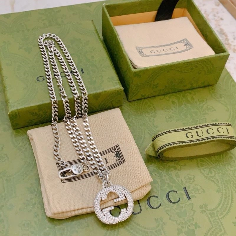 Indistinguishable Gucci Necklaces