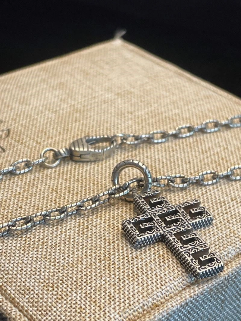 Official Gucci Necklaces