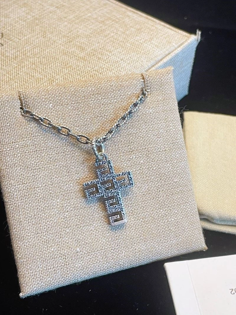 Official Gucci Necklaces