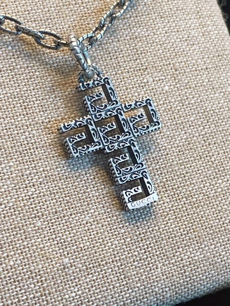 Official Gucci Necklaces