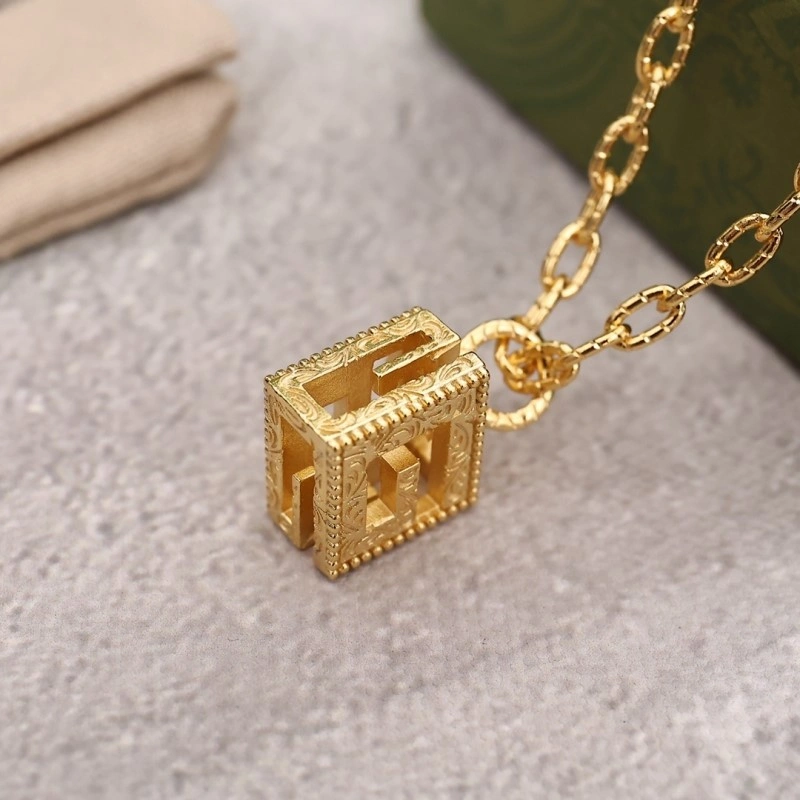 Discounted Gucci Necklaces