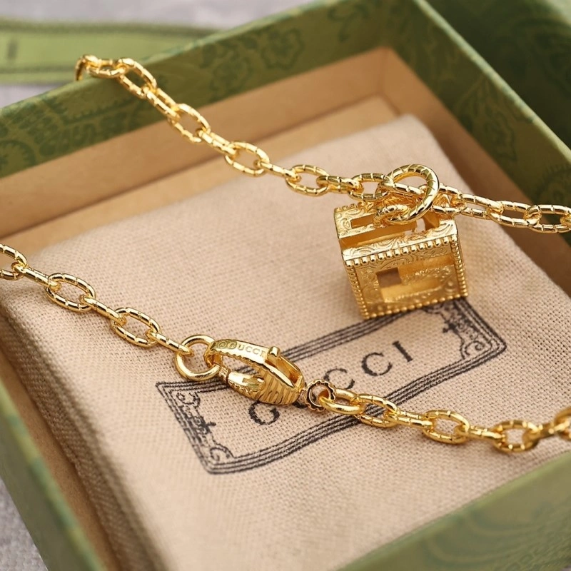 Discounted Gucci Necklaces