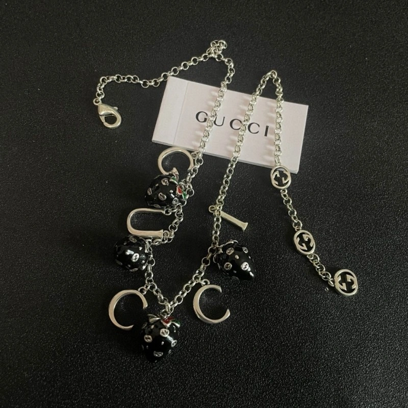 Exact replica Gucci Necklaces