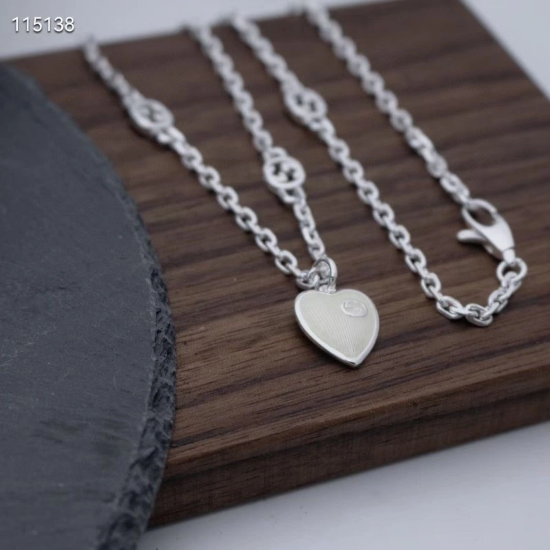 Bargain Gucci Necklaces
