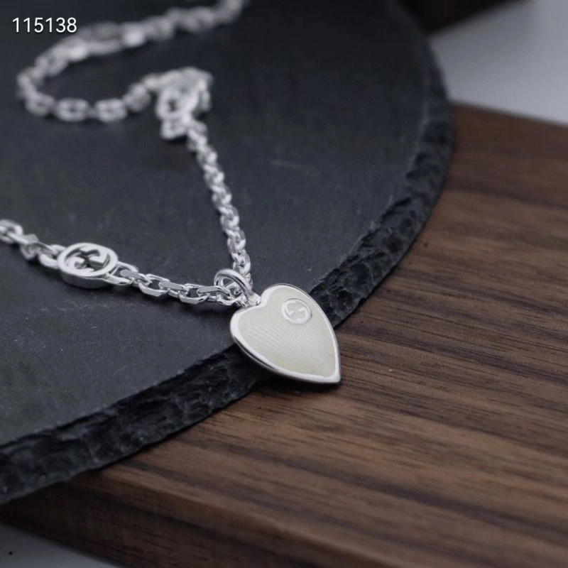 Bargain Gucci Necklaces