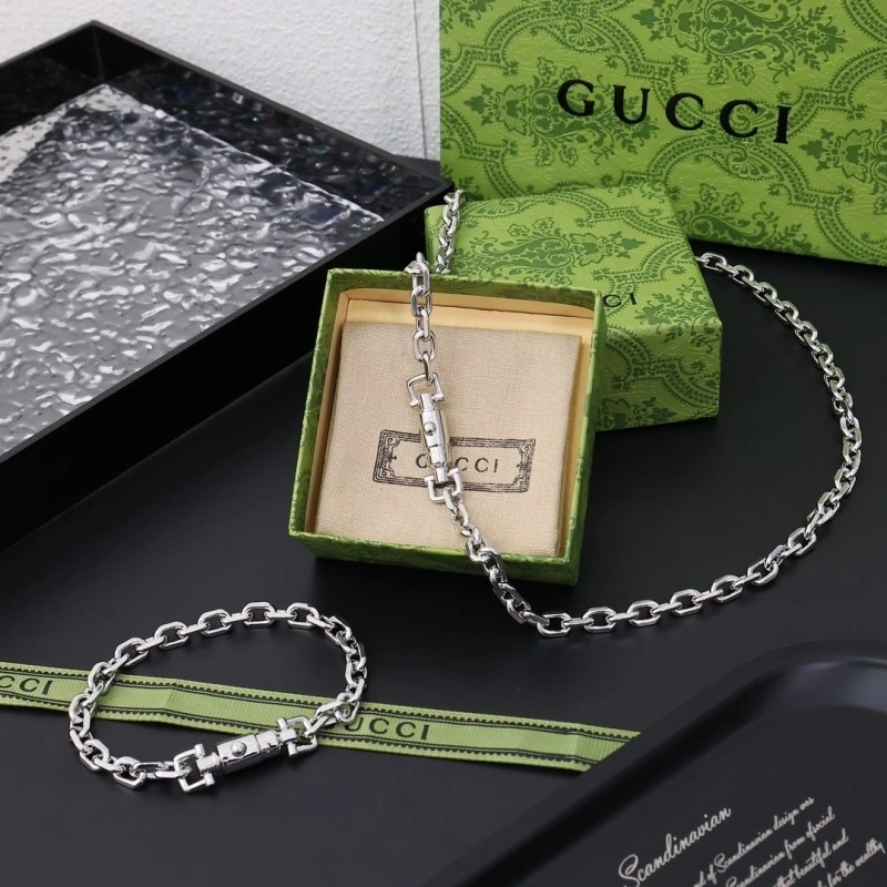 Low-cost Gucci Necklaces