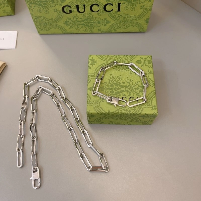 Exact replica Gucci Necklaces
