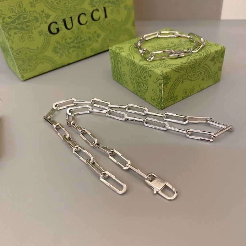 Exact replica Gucci Necklaces