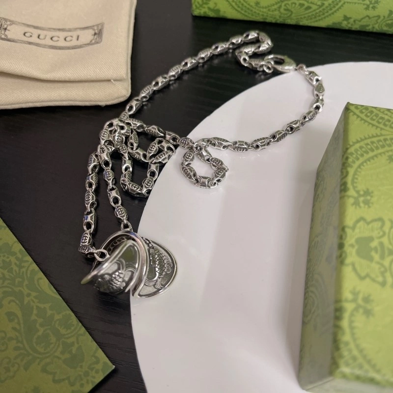 Exact replica Gucci Necklaces