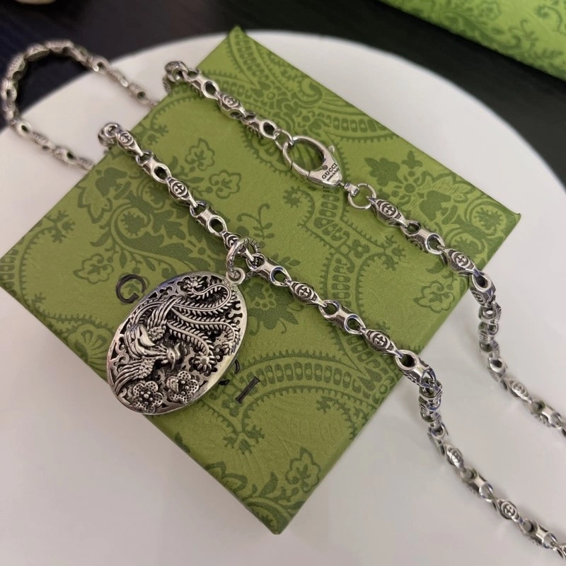 Accurate model Gucci Necklaces