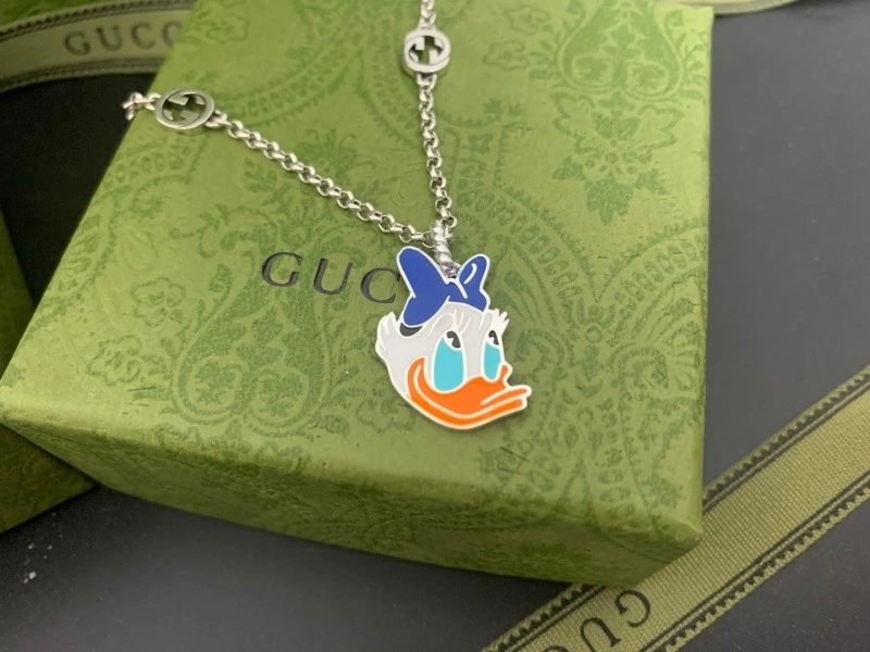 Inexpensive Gucci Necklaces