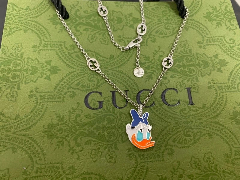 Inexpensive Gucci Necklaces