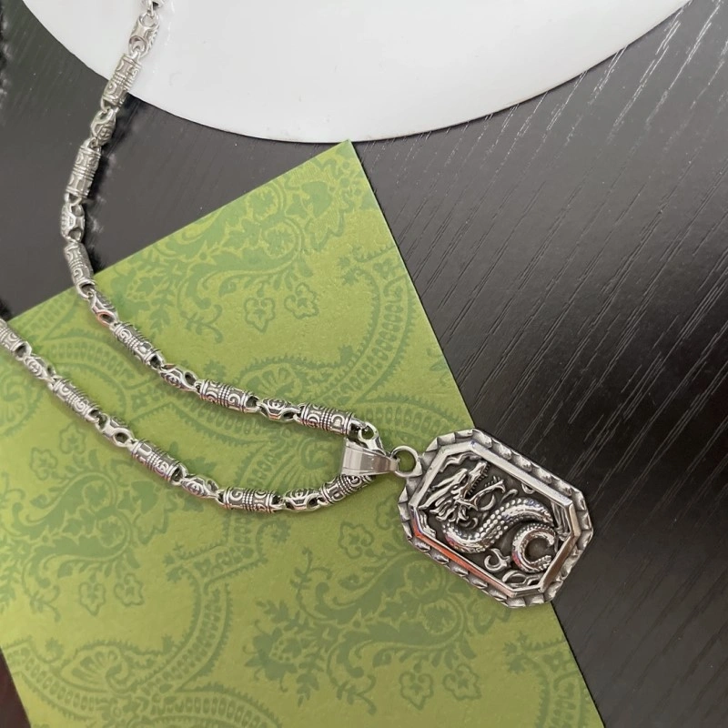 1:1 copy Gucci Necklaces