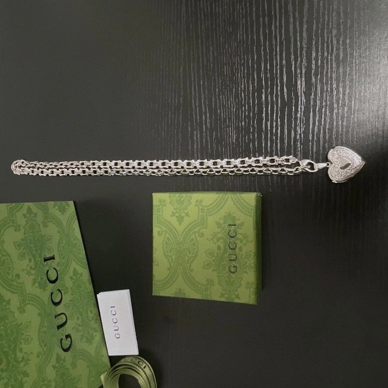 Cut-rate Gucci Necklaces