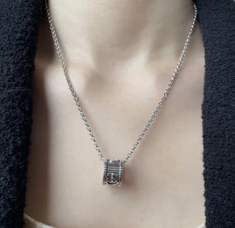 Official Gucci Necklaces