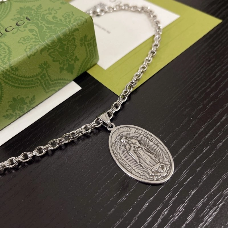 Cut-rate Gucci Necklaces