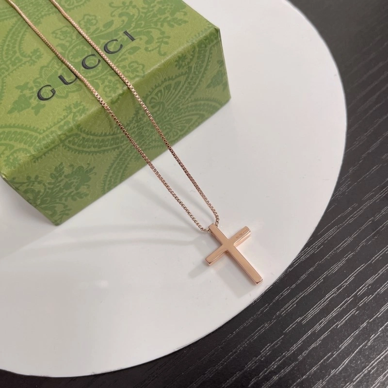 Factory-made Gucci Necklaces