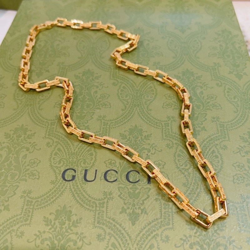 Official Gucci Necklaces