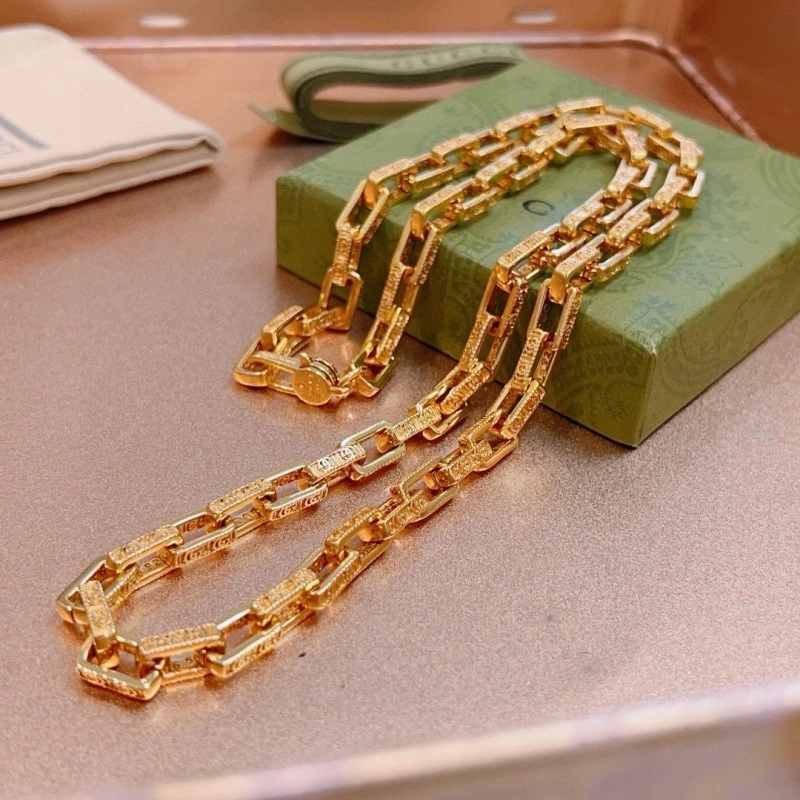 Official Gucci Necklaces