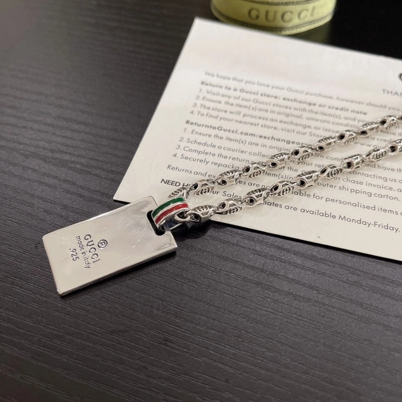 Indistinguishable Gucci Necklaces