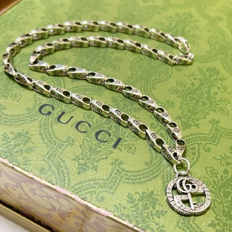 Top mirror Gucci Necklaces