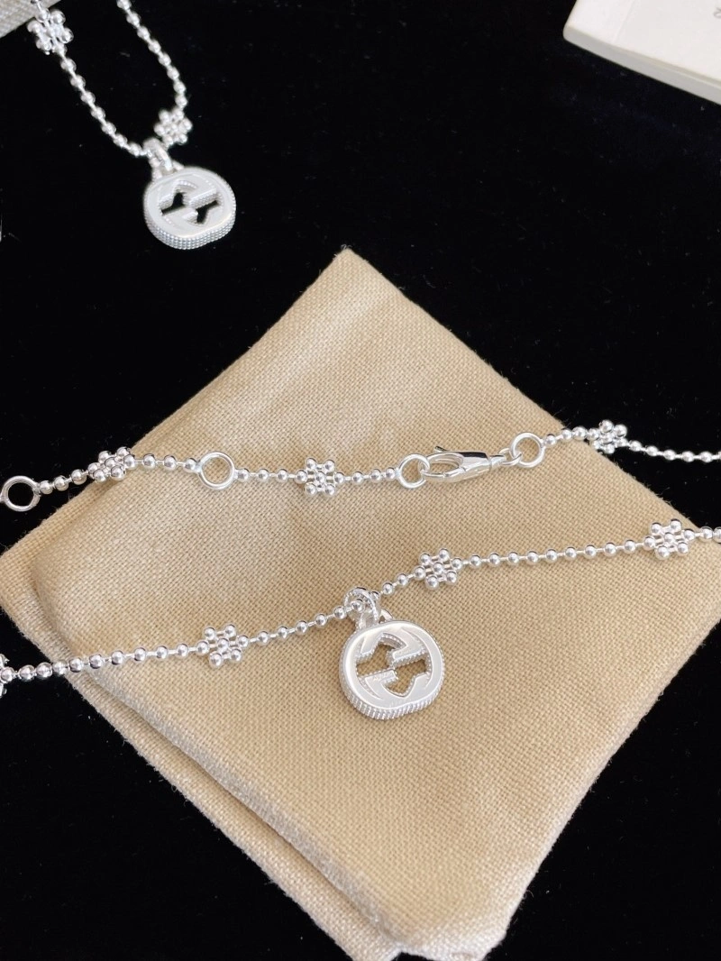 Official Gucci Necklaces