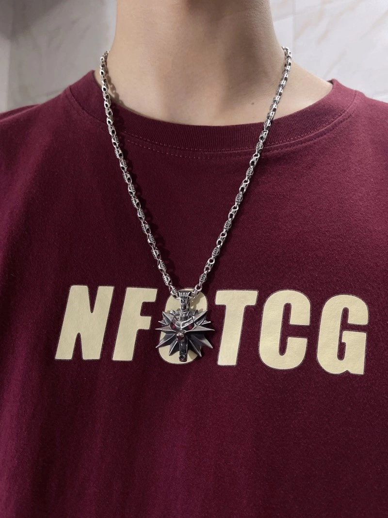 Accurate model Gucci Necklaces