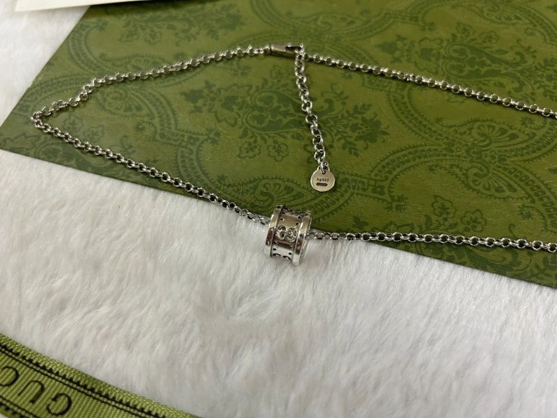 Economical Gucci Necklaces