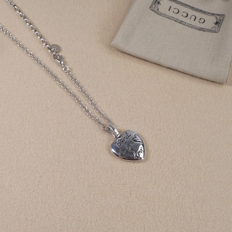Discounted Gucci Necklaces