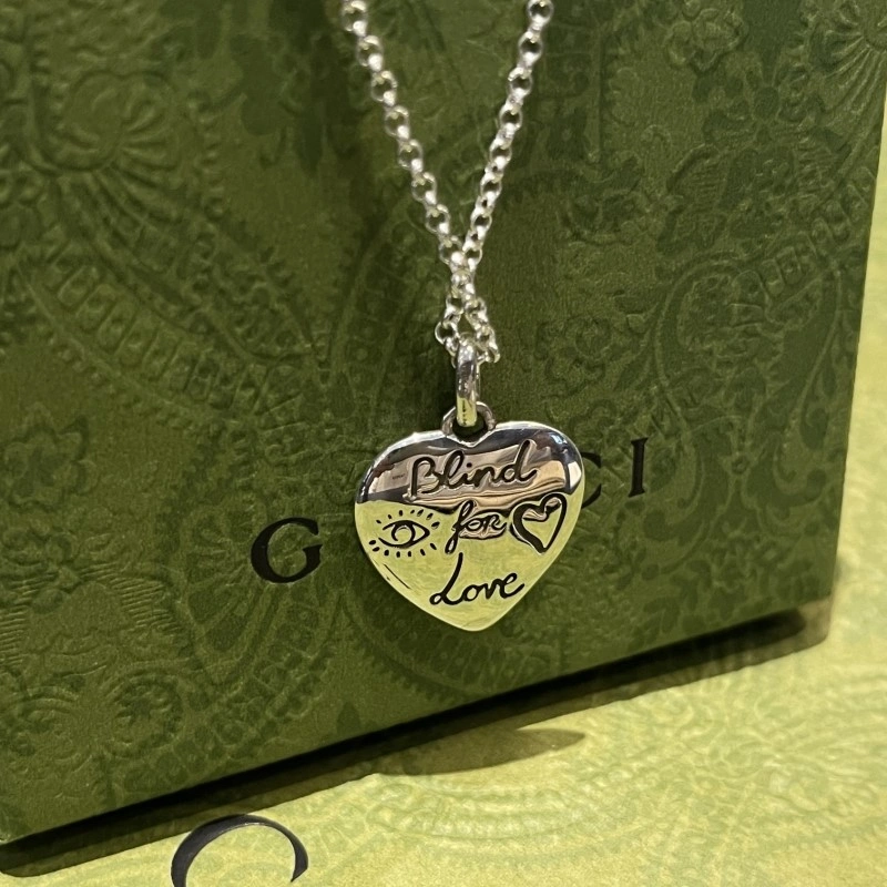 Accurate model Gucci Necklaces