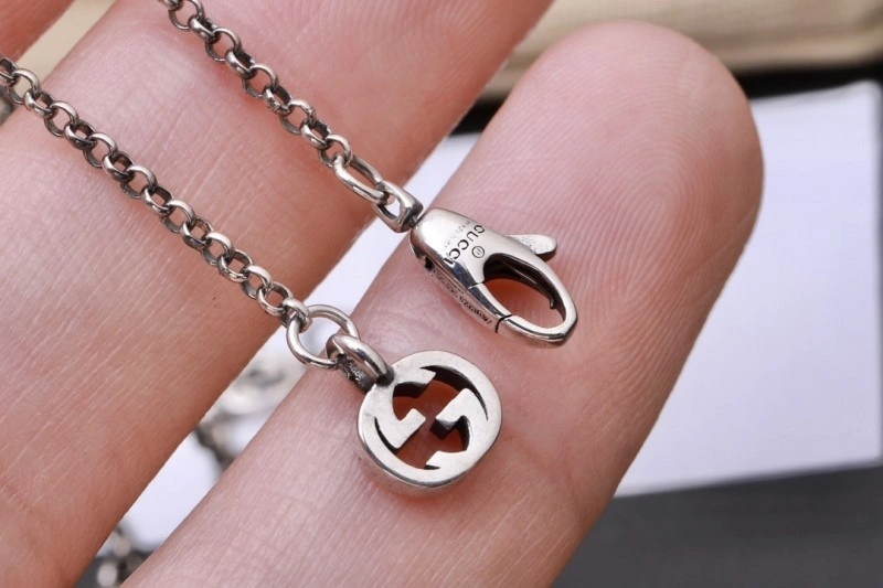 Top mirror Gucci Necklaces