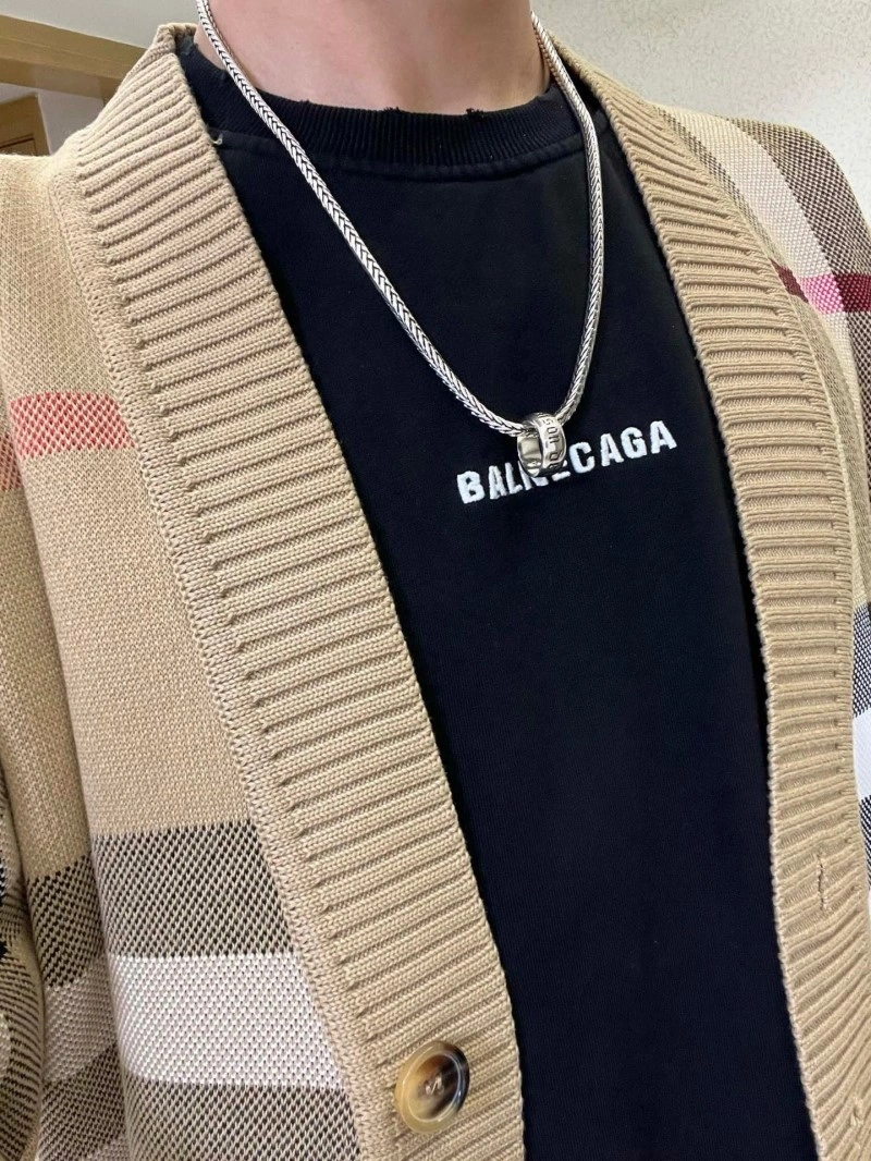 Accurate model Gucci Necklaces