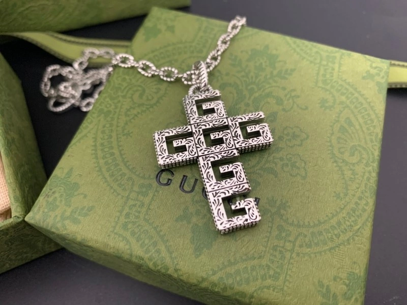 Exact replica Gucci Necklaces