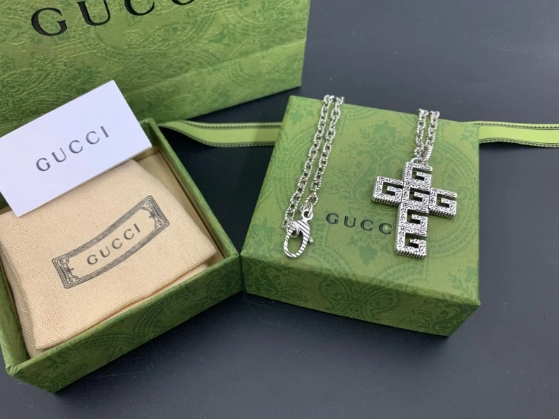 Exact replica Gucci Necklaces