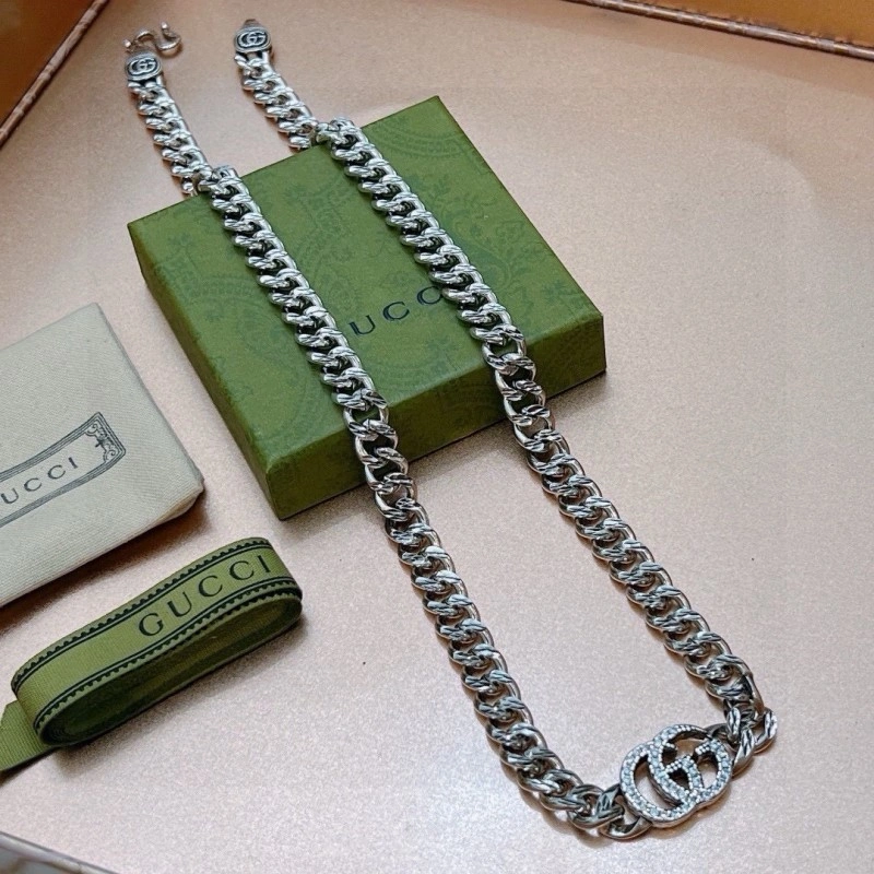 Perfect replica Gucci Necklaces
