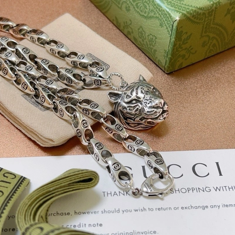 Indistinguishable Gucci Necklaces