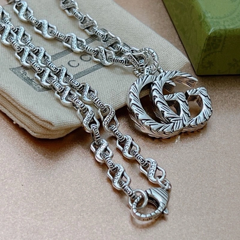 Reasonably priced Gucci Necklaces