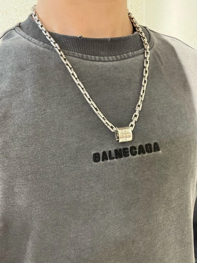 Mirror quality Gucci Necklaces