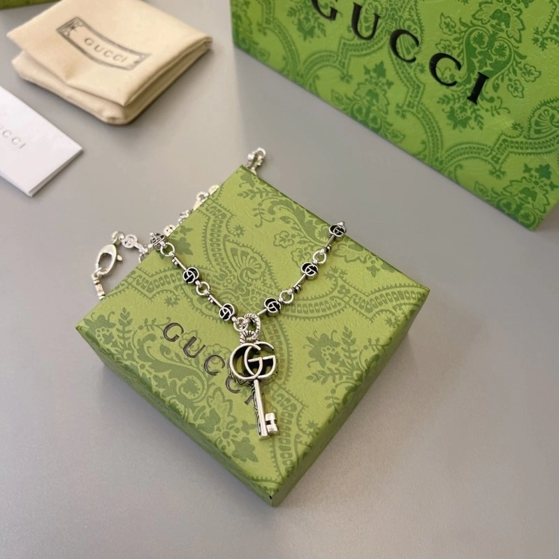 Inexpensive Gucci Necklaces