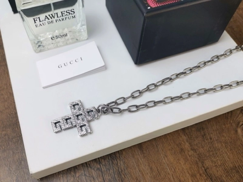Economical Gucci Necklaces