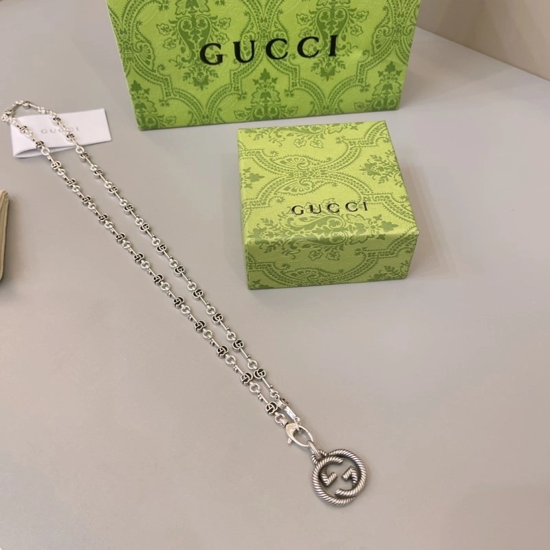 Indistinguishable Gucci Necklaces